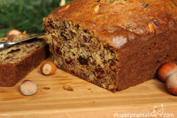 Keks na święta z bananami - prosty przepis