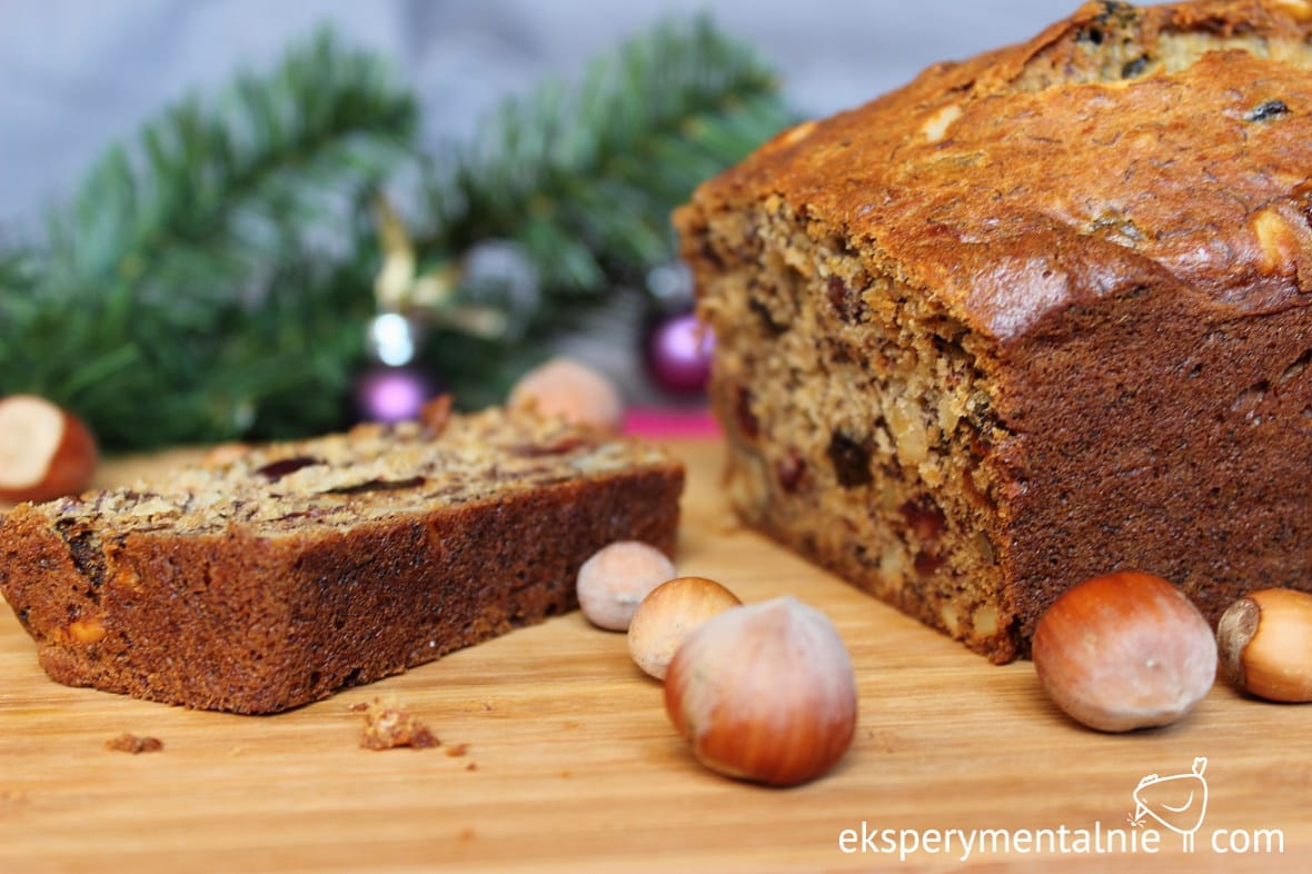 Ciasto czekoladowe bez mąki z migdałami